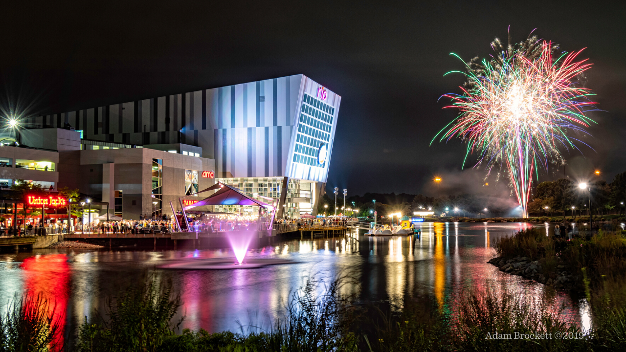 Virtual Backgrounds | Rio Lakefront